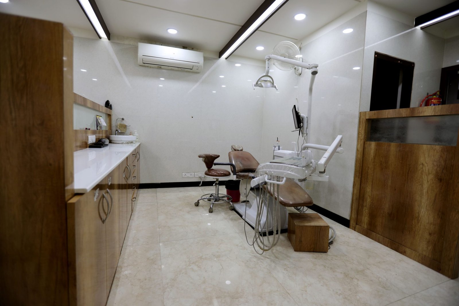 Dental Clinic Hygiene: Why It Matters for Your Health - Banu Dental