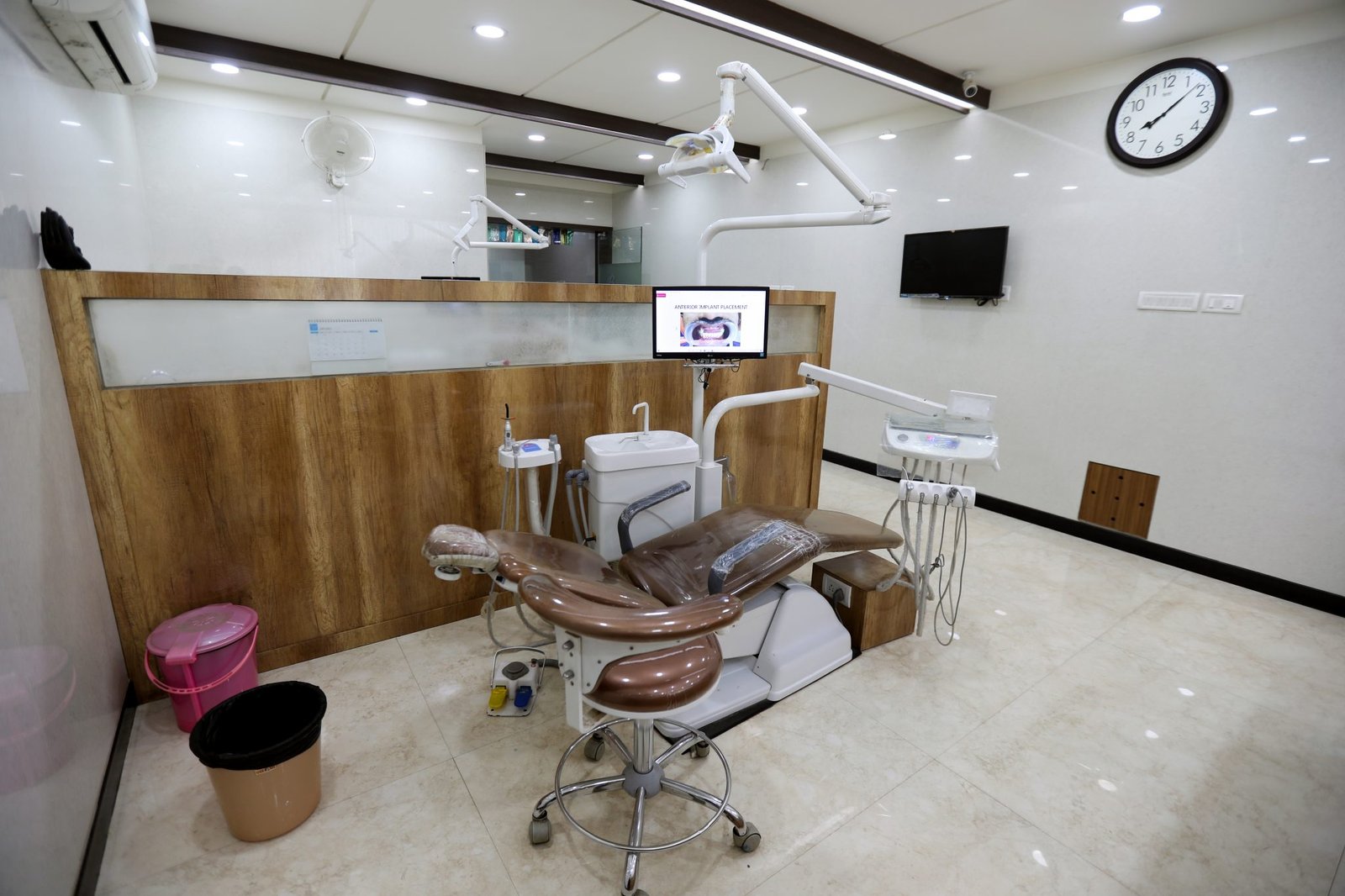 Dental Hospital in Kumbakonam - Dentist in kumbakonam - Banu Dental